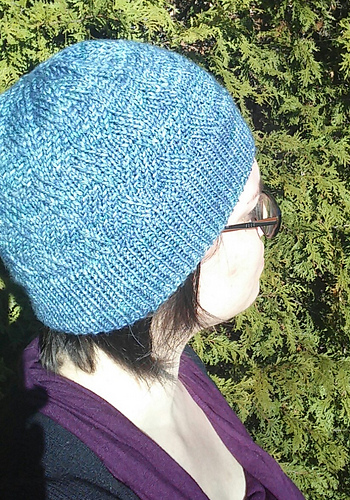 Ravelry: Shrubbery Toque pattern by Stargazer Studios