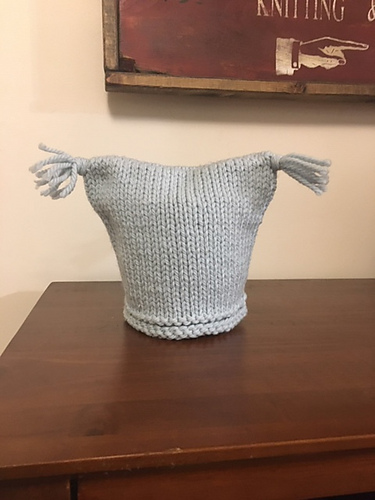 Ravelry: Simple Square Hat pattern by Rosemary Doupe