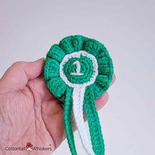 Ravelry: Rosette Pin Badge pattern by Bea King