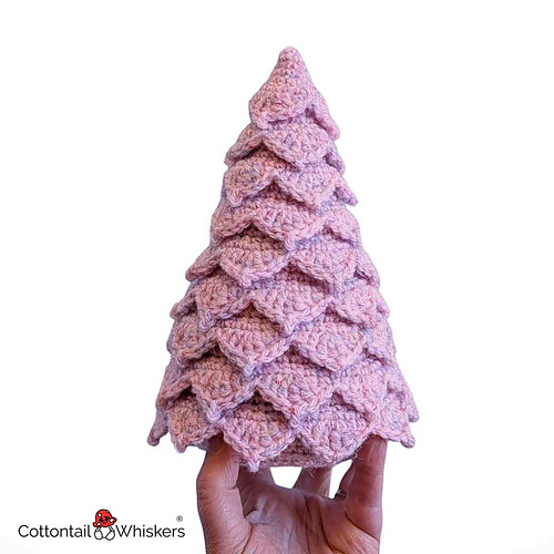 Ravelry: Mini Christmas Trees pattern by Bea King