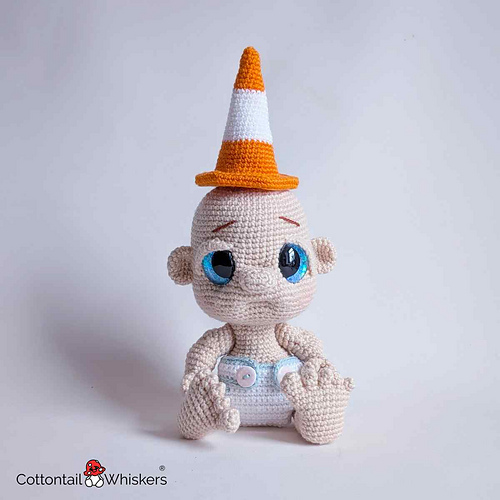 Ravelry: ‘Scottish’ Traffic Cone pattern by Bea King