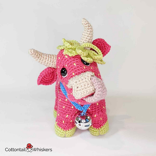 Ravelry: Strawberry Cow Doll pattern by Bea King