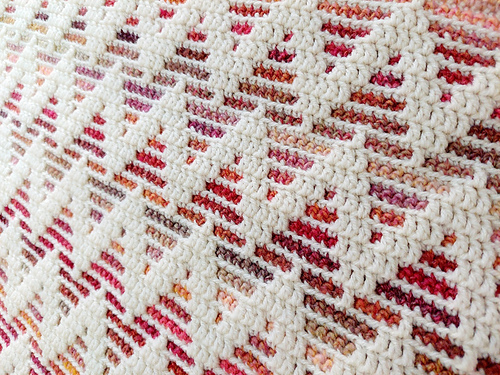 Ravelry: Two-sided Mosaic ZigZag pattern by BebaBlanket