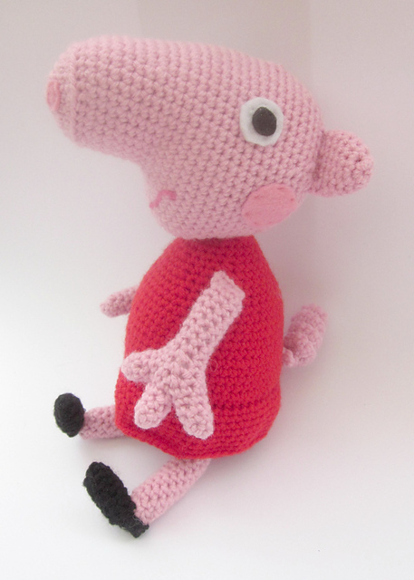 Ravelry: Peppa Pig pattern by Bebe Rouge