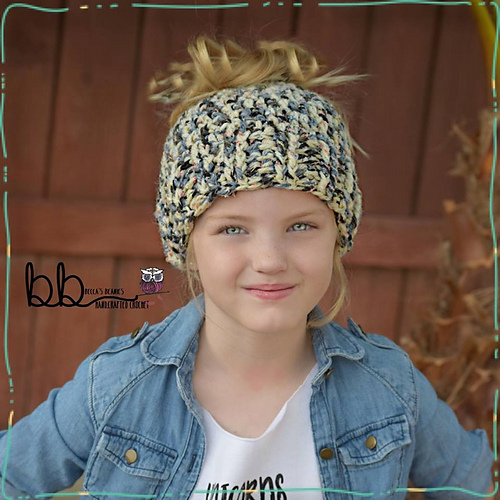 Ravelry: Messy Bun Beanie pattern by Rebecca Romero