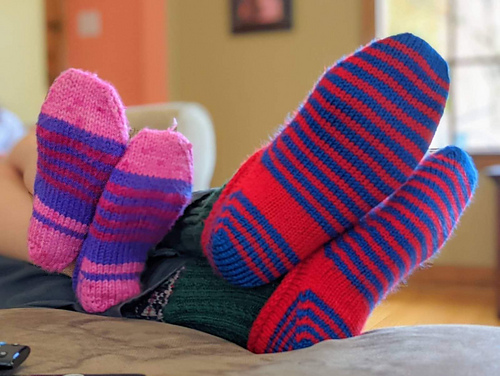 Ravelry: Heel To Toe Slippers pattern by Becky Piette