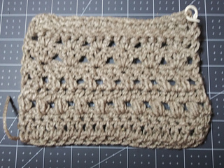 Ravelry: Hugs and Kisses Anniversary Throw pattern by Candi Thomas