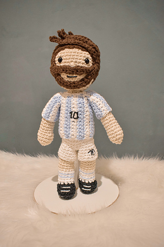 Ravelry: Lionel Messi pattern by Maria Luz Zamaro