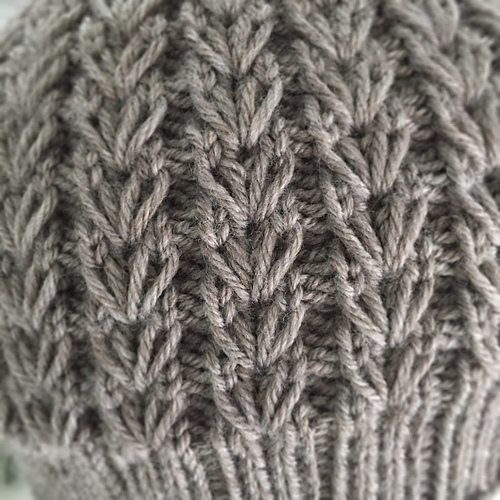 Ravelry: Vanns Tavern pattern by Rebecca Kerstin