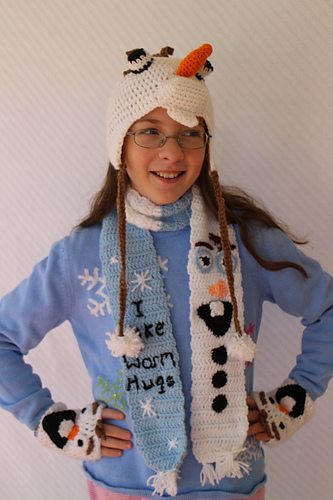 Ravelry: Olaf Scarf #1 pattern by Anna Uehling