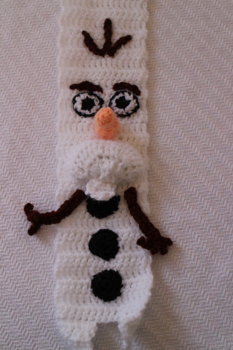 Ravelry: Olaf Scarf #2 pattern by Anna Uehling