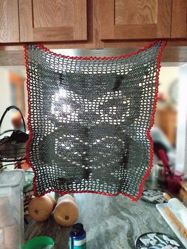 Ravelry: Owl Table Runner pattern by Raine Eimre