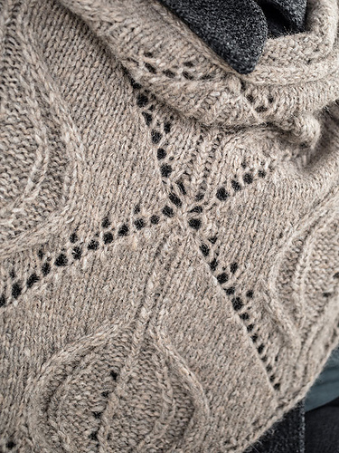 Ravelry: Manila pattern by Norah Gaughan