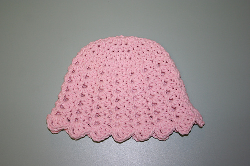 Ravelry: Simple Slanted Shells Hat pattern by Pamela Noonan