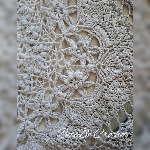 Ravelry: Alpine Edelweiss shawl pattern by BetiBe Crochet