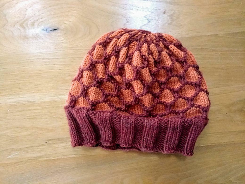 Ravelry: Gift Of Honey Hat pattern by Bex Knitty Designs