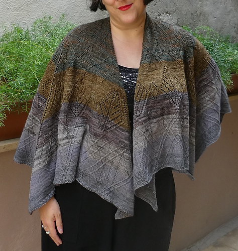 Ravelry: Deco Decadence Shawl pattern by Bex Knitty Designs