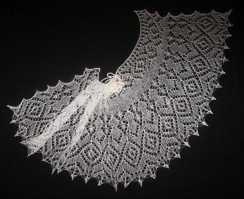 Ravelry: Flight Home Shawl pattern by Yulia Vysochina