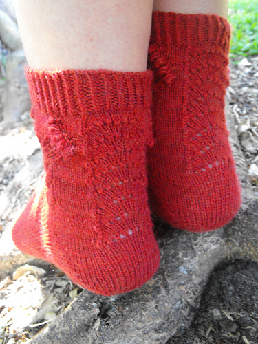 Ravelry: Phénix pattern by Sarah V Miller