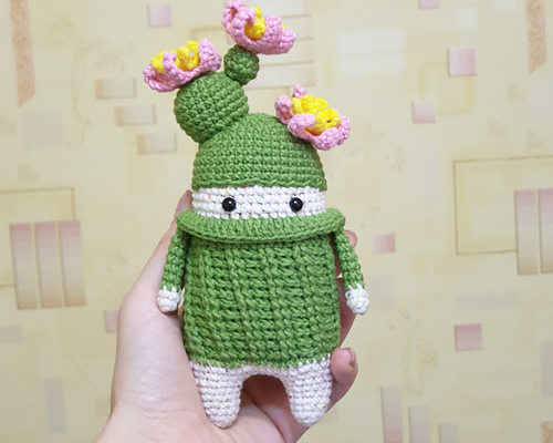 Ravelry: Mimic the Cactus pattern by Ksenia Ivanova