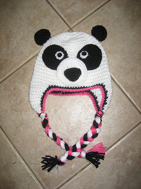 Ravelry: Panda Bear Hat pattern by Bizee B Boutique