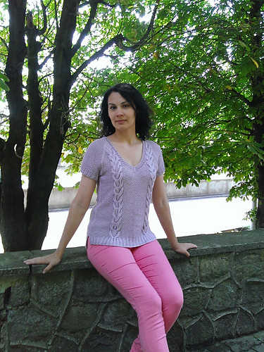 Ravelry: Vicinity Pullover pattern by Irina Anikeeva