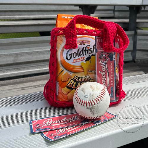 Ravelry: Clear Stadium Bag pattern by Sonya Blackstone