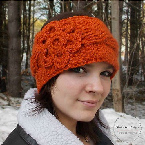 Ravelry: Classic Cables Earwarmer pattern by Sonya Blackstone