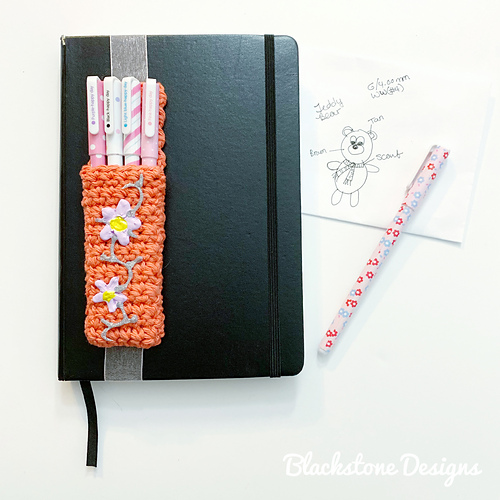 Ravelry: Journal Pen Pouch pattern by Sonya Blackstone