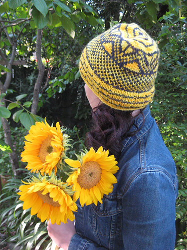 Ravelry: Topaz Hat pattern by Amy Keefer