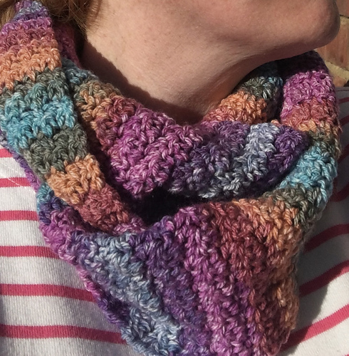 Ravelry: Easy Infinity Scarf pattern by Stephanie K Miller