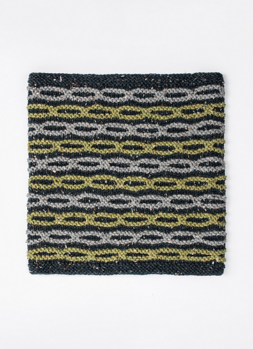 Ravelry: Chain of Lakes Cowl pattern by Bobbi IntVeld
