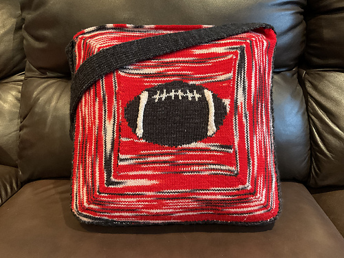 Ravelry: Stadium Sit Upon pattern by Belinda Rewucki