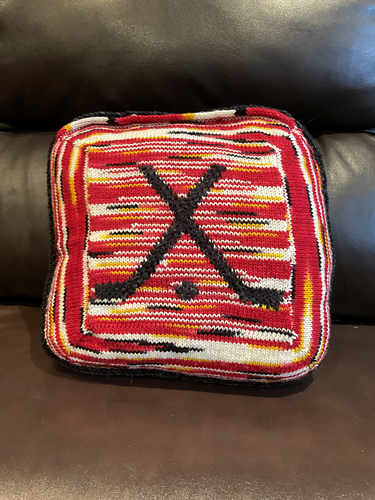 Ravelry: Stadium Sit Upon pattern by Belinda Rewucki