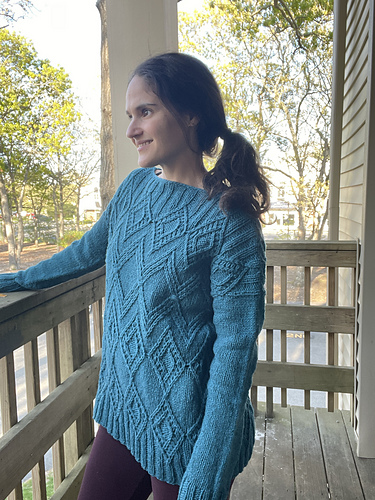 Ravelry: Diamond Folk Tunic pattern by Annie Lupton