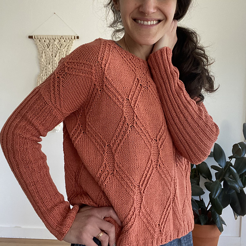 Ravelry: Cora Plaid Pullover pattern by Annie Lupton