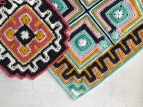Ravelry: Ndebele Border pattern by Yvonne van Zijl