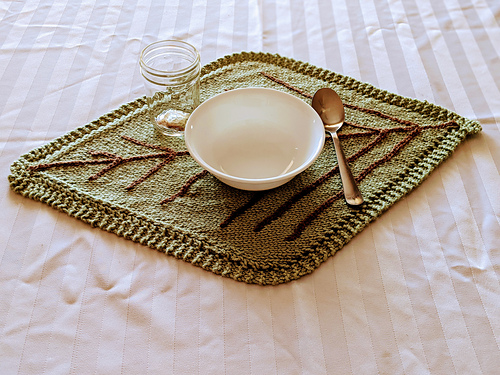 Ravelry: The Big Leaf pattern by Bonnie Collier