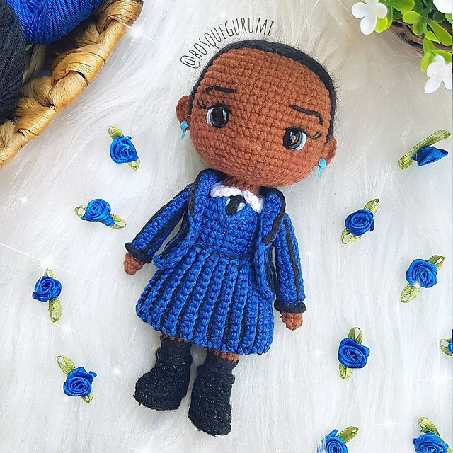 Ravelry: Bianca Barclay (Wednesday Addams' friend) pattern by Paola Fajonni