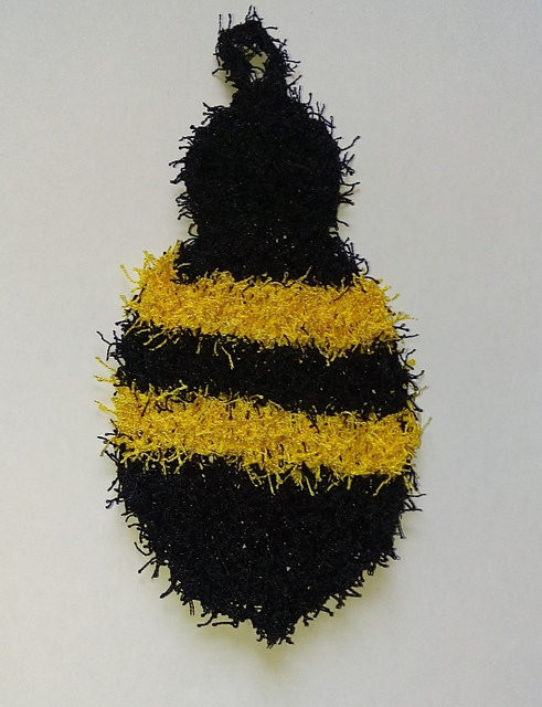Ravelry: Eponge Abeille / Bee Sponge pattern by Aurélie DELANNOY