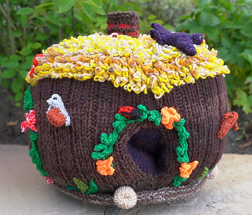 Ravelry: Pig sty pattern by Linda Moorhouse