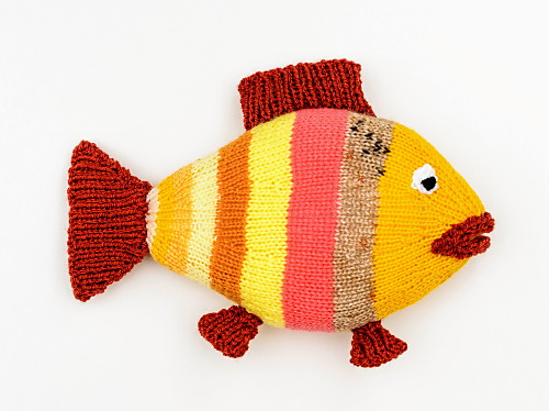 Ravelry: Sunshine fish pattern by Linda Moorhouse