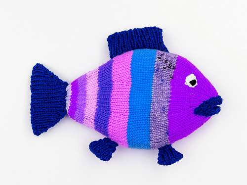 Ravelry: Sunshine fish pattern by Linda Moorhouse
