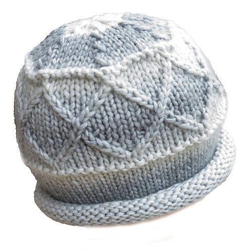 Ravelry: Handa Island 'messy bun' hat pattern by Linda Moorhouse