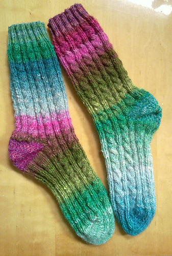 Ravelry: Pay it Forward Socks pattern by Tobi Beck