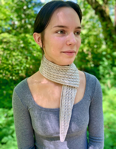 Ravelry: Dromore Shawl pattern by Brenda Brayfield