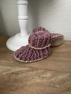 Ravelry: Bridget Booties pattern by Tara Coates