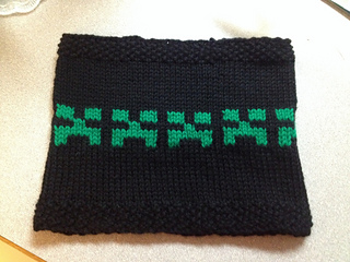 Ravelry: Bridy's Minecraft Creeper Cowl