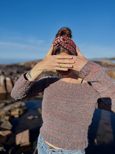 Ravelry: Sideline Wrap pattern by Brienne Moody