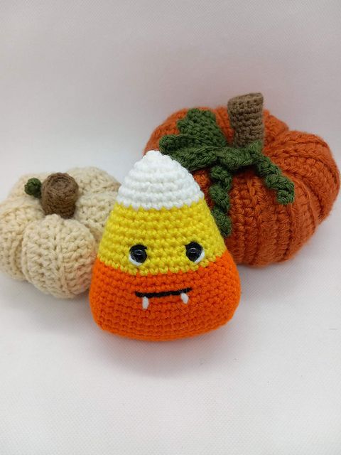 Ravelry: Candy Corn Monster Friend pattern by Kalene Gardner